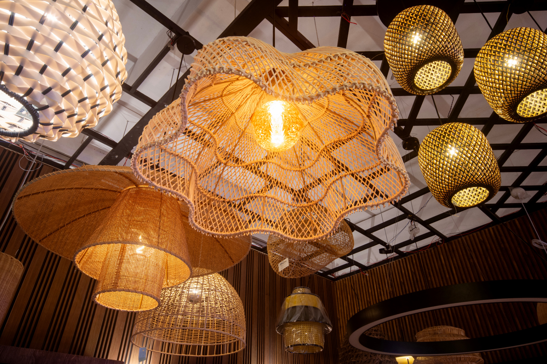 Megalite Mauritius - Premium LED Lighting, Custom Handmade Lamps ...